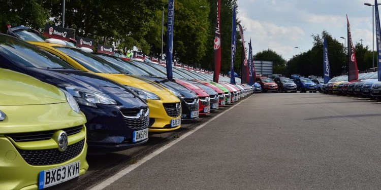 Auto Trader (LON: AUTO) and Autohome (US: ATHM): top picks in a gloomy ...